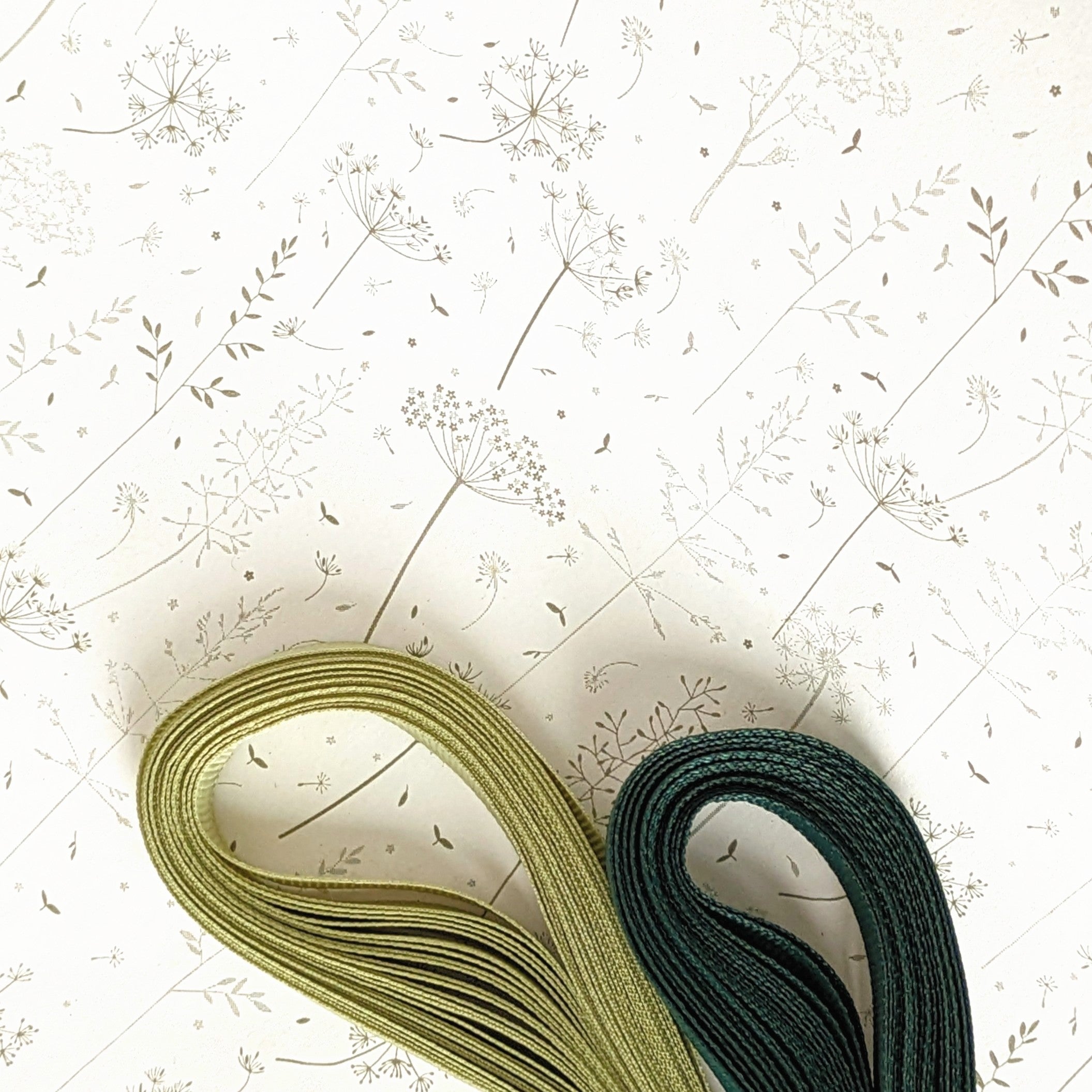 Gift Wrapping Paper, Green Grass & Seedheads, 3M | Recyclable & Eco fr ...